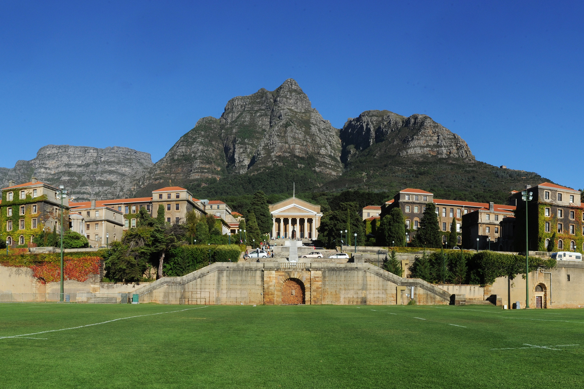 UCT maintains position in world rankings | UCT News