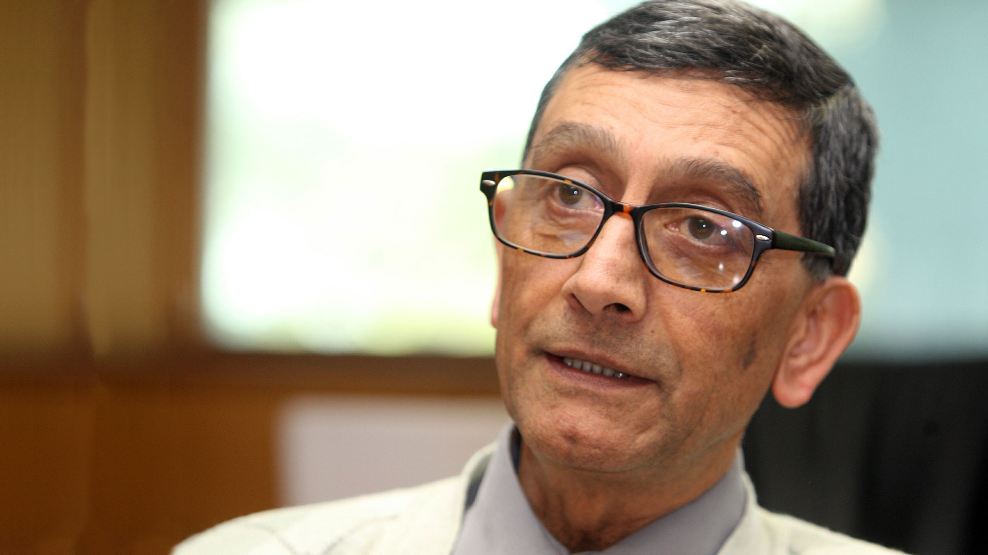 ‘Ours is to educate, not to captivate’ – Yunus Ballim | UCT News