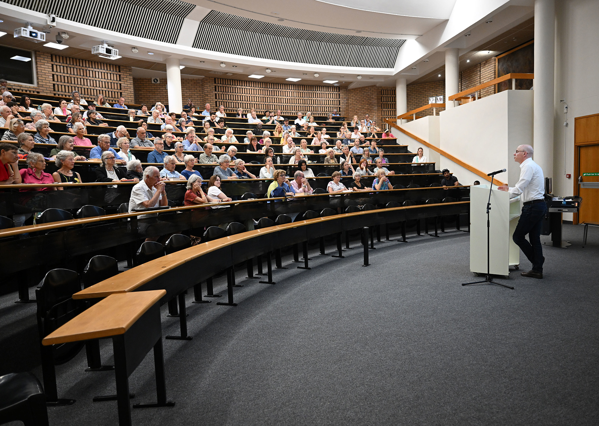 Snippets from the story of Winnie and Nelson Mandela | UCT News