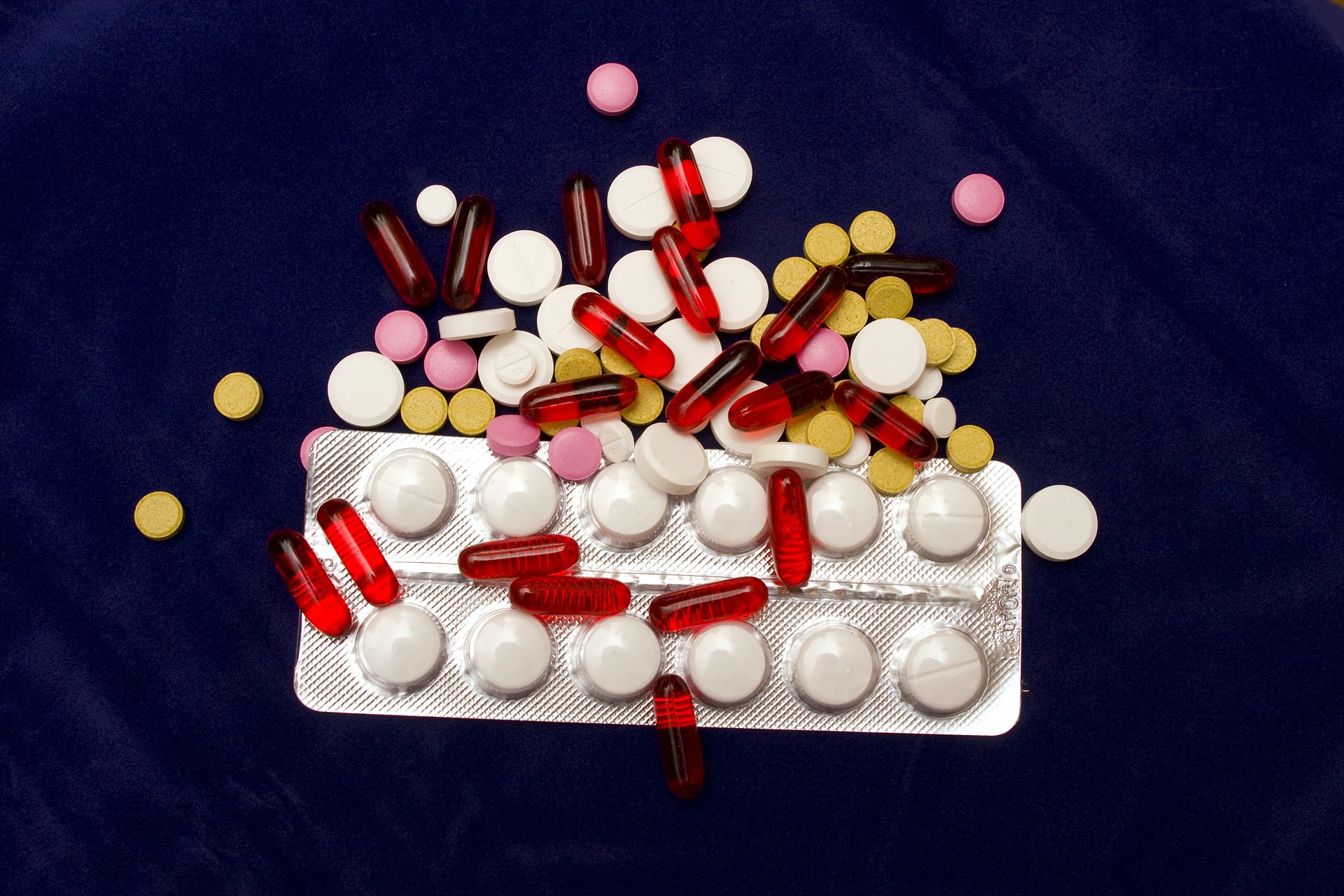 Keep taking the tablets: three reasons to stay the full antibiotics ...