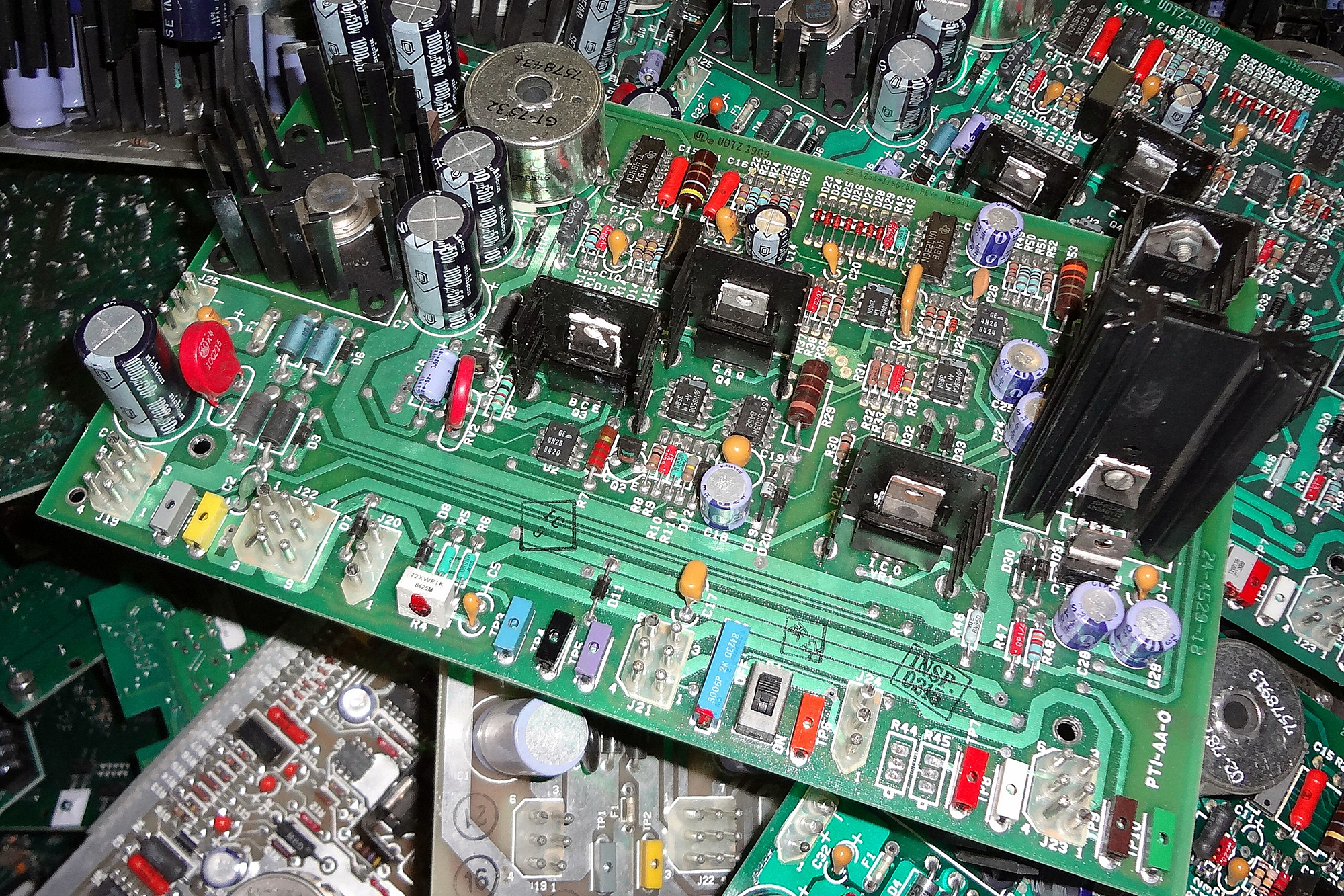 Boost for e-waste recovery project | UCT News